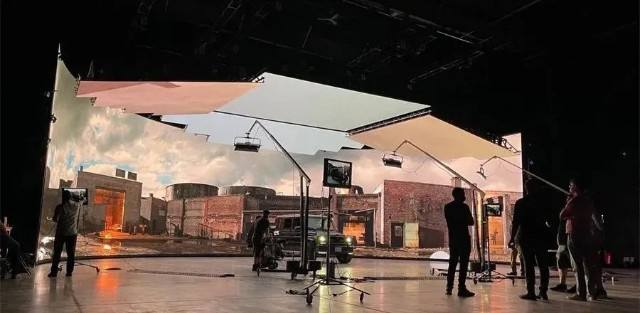 led movie screen
