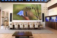 China Indoor Front Service Hd Led Display Wall Ultra Thin For Conference Room for sale
