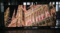 China Small Pixel P1.5mm HD LED Display Video Screen High Refresh Rate 3840Hz With No Moire Effect for sale