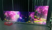 China Double-Sided LED Video Wall with 3840Hz Refresh Rate and 5000:1 Contrast Ratio for Indoor Brand Communication for sale