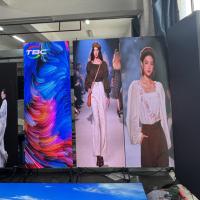 China 1mx2m P1.25mm 33mm Ultra Slim Foldable LED Poster with 3840Hz Refresh Rate for Digital Advertising for sale