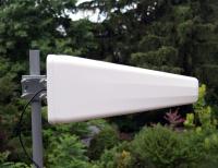 China 698mhz-2700mhz 3G Repeater Antenna Vertical Polarization 3g Booster Antenna for sale
