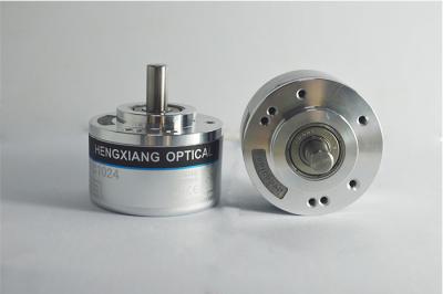 China SS IP65 23040ppr 30mm Solid Shaft Rotary Encoder for sale