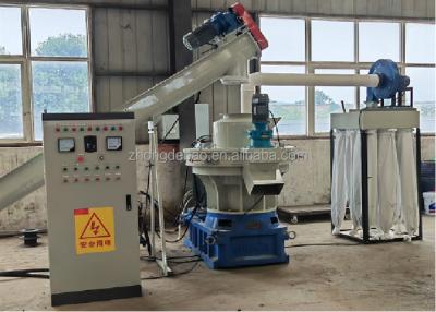 China Vertical Ring Die Biomass Pellet Machine 55-160kW with 800-3000kg/h Capacity for Sawdust Processing for sale