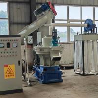 China 6-12mm Wood Pellet Production Line 1-1.5 Ton/Hour Vertical Ring Die Pellet Mill with 150RPM Speed for sale