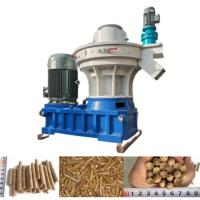 China Vertical Ring Die Biofuel Pellet Machine 55-250KW Motor 450-850mm Die Diameter 0.8-4T/H Capacity for sale