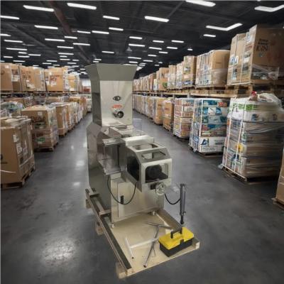 China Automatic Stainless Steel Puff Corn Snacks Extruder Machine 5.5-22kw 40-300kg/h for sale