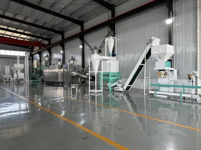 China 500-1000 kg/h Floating Fish Feed Production Line Twin-Screw Extruder Low Energy for sale