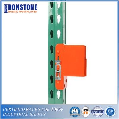 China US Standard Teardrop Pallet Rack 1000-7000lbs Capacity 96-432in Height Seismic Rated for sale