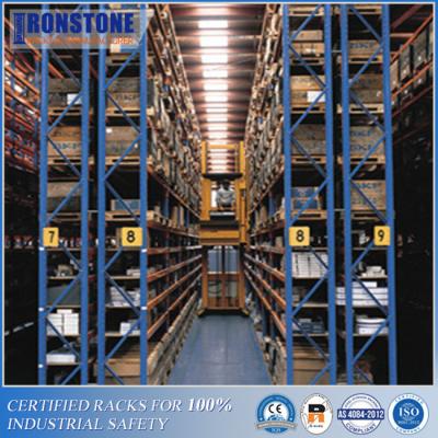 China Compact Very Narrow Aisle Industrial Racking System - 2500-15000mm Height, 500-3000kg Capacity Per Level for sale
