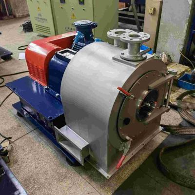 China LLW530 Worm Screen Centrifuge 530mm 2000rpm for Zinc Sulphate Separation for sale