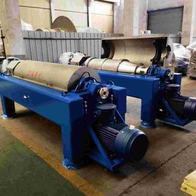 China 2000rpm 3 Phase Sludge Dewatering Centrifuge 110kW for sale