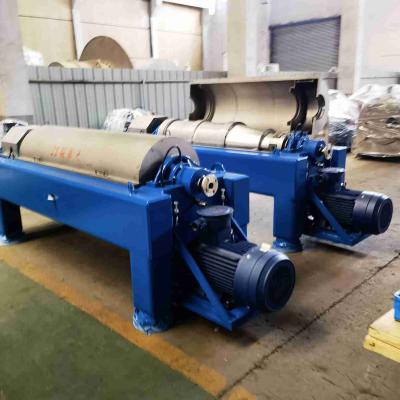 China Flottweg Tricanter Decanter Centrifuge 3600rpm SKF Bearing Stainless Steel Impeller Liquid Discharge for sale
