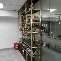 China AISI 201 304 316 Stainless Steel Screen Partition Titanium Gold For Interior for sale