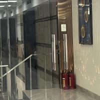 China Primary Colors Stainless Steel Metal Fabrication Mirror Finished Custom Door Handle Fabrication for sale