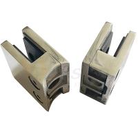China 45 × 45 × 25mm Stainless Steel Glass Clamp for 8mm Glass Panels with SS304/SS316 Options for Round or Square Railing Posts for sale