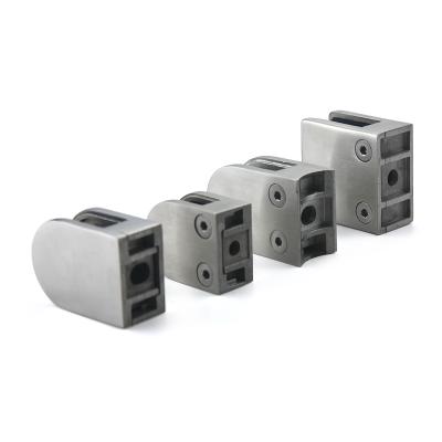 China Stainless Steel Square Glass Clamp for Railing and Balustrade with Corrosion Resistance for sale