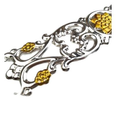 China Customizable Stainless Steel Decorative Scrolls & Floral Ornaments with Polished Silver Finish for Architectural Metalwork for sale