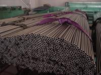 China Seamless Steel Tubes-Hot finished welded steel tubes BS6323-2 for automotive industry for sale