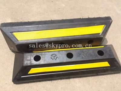 China High wear resistant Durable reflective rubber packing bumpers Molding Rubber Products for sale