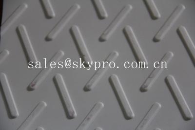 China Chevron pattern on top PVC PU conveyor belt for incline conveying for sale