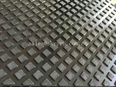 China Small Square Pattern One Side Smooth Surface Cow Mat For Farms Rubber Flooring Sheets for sale