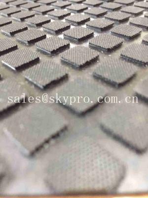 China Professional Industrial Rubber Tralier Matting / Small Square Cow Mat for sale