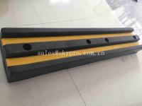 China 1000 * 190 * 90mm Molded Rubber Products Yellow Rubber Collision Proofbar for sale
