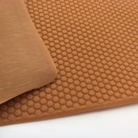 China Durable Natural Crepe Rubber Soling Sheet with Reed Mat Pattern 600mmx1400mm Size and 75-80 Shore A Hardness for sale