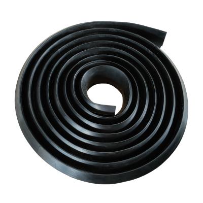 China Neoprene Rubber Skirting Board with 70 Shore A Hardness 300% Elongation at Break and 2.5 ~ 6.0 Mpa Tensile Strength for sale