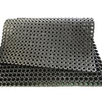 China Anti-Slip Outdoor Rubber Drainage Mats with 8mm Thickness and 90x150cm Size for Wet Areas for sale