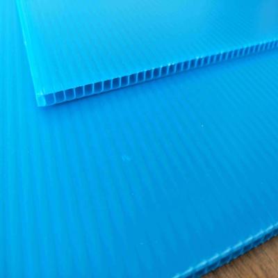 China UV-proof Recyclable Waterproof Plastic Sheet Corrugated PP Sheet for Industrial Packaging for sale