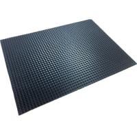 China Acid-Resistant 3mm Pyramid Shaped Particle Anti-skid Durable Rubber Sheet for sale