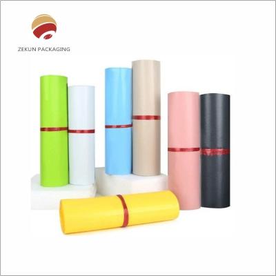 China ZEKUN PACKAGING Tear Resistant Mailing Bag 3mm Bubble Cushion Self-adhesive Sealing 100 Bags per Pack for sale
