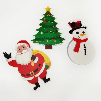 China Anti Friction Hollow Plastic Graduation Yard Decorations 2-5mm Custom Shapes for sale