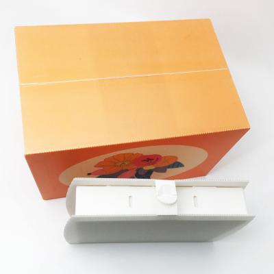 China Bottles Package 4.0mm Turnover Corrugated Carton UV Printing for sale