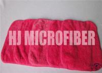 China Red Rose Cleaning Microfiber Cloths With 88% High Water - Absorption Rate 26X36cm for sale