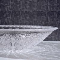 China Oval Shape Wash Basin Bowl Counter Top Crystal Clear Vanity 530mm Length for sale