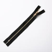China Lightweight #3 Metal Zipper Weather Resistant Smooth Close End Zipper for sale