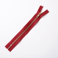 China Lightweight #3 Metal Zipper Weather Resistant Smooth Close End Zipper for sale