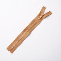 China Lightweight #3 Metal Zipper Weather Resistant Smooth Close End Zipper for sale