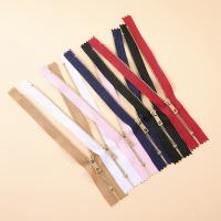 China Precision Crafted Teeth #3 Decorative Colored Metal Zippers Close End With Secure Closures for sale