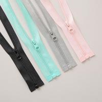 China Flexible Closures Nylon Zippers #3 Fade Resistant With Innovative Design for sale