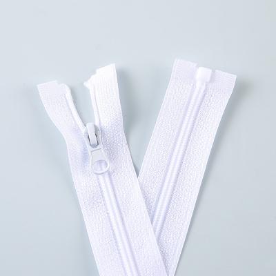 China Customizable Garments Nylon Zippers #3 High Functionality Sturdy Design for sale