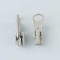China Apparel Luggage Nylon Auto Lock Slider 3# Lightweight Smooth Coated Scratch Resistant for sale