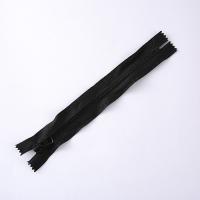 China Durable #5 Resin Teeth Close End Zippers for Secure and Sleek Closures for sale