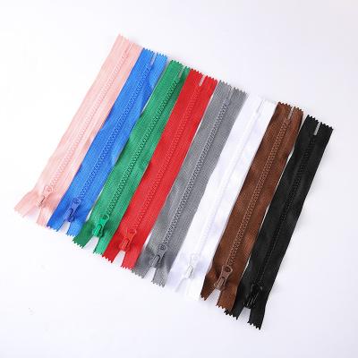 China Garments 5# Resin Zipper Close End Multi Color Zipper Secure Luxury Closures for sale