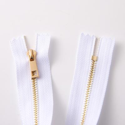 China Stylish Design White Metal Zippers Closed End Metal Zip #3 With Excellent Strength for sale