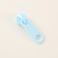 China High Durability #5 Nylon Zippers Lightweight With Plastic Sliders For Garments for sale