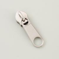 China 3# 4# 5# 8# Silver Nylon Zipper Slider Scratch Resistant Coating For Tactile Appeal for sale